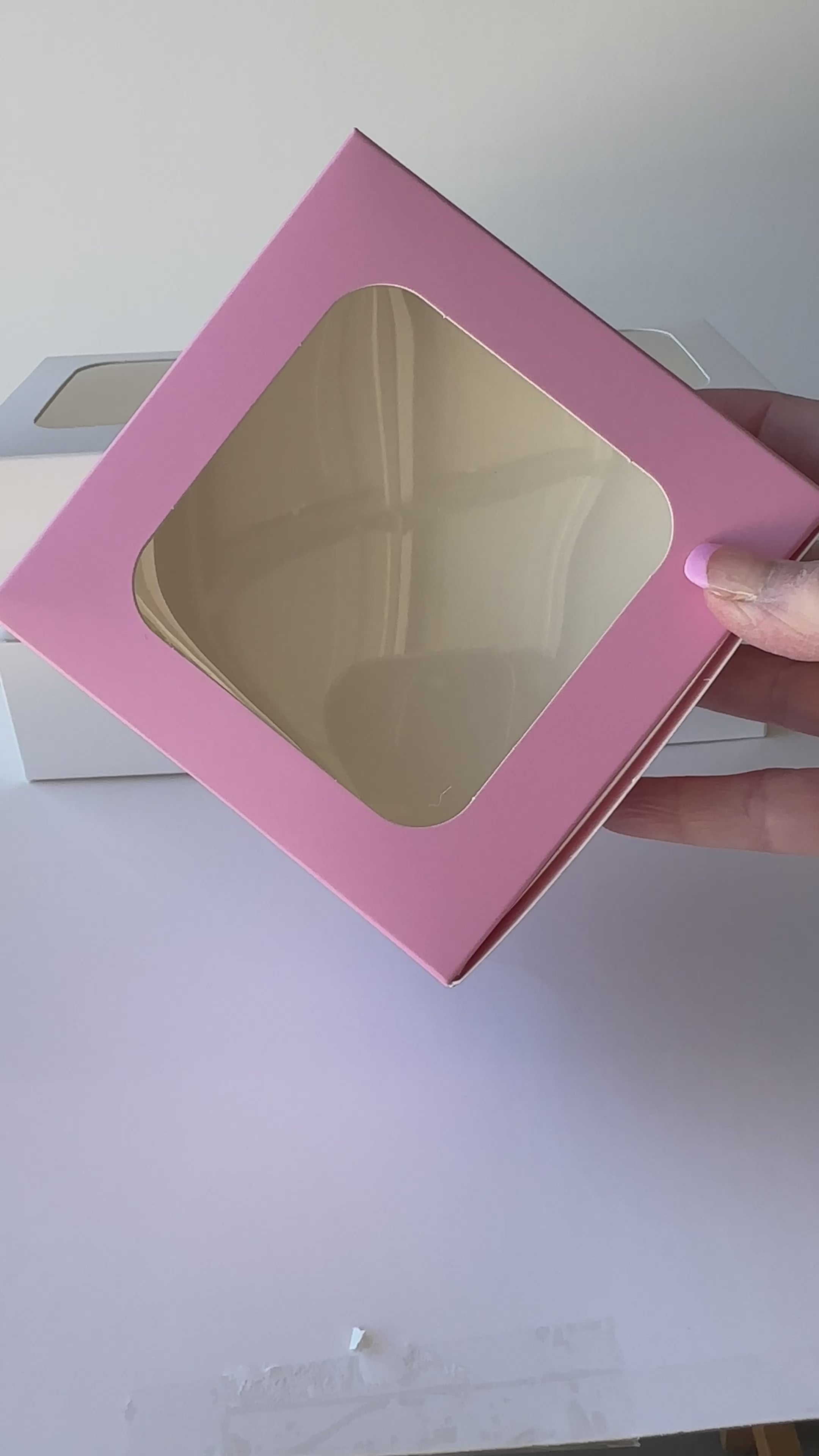 Products – The Pink Crumbb